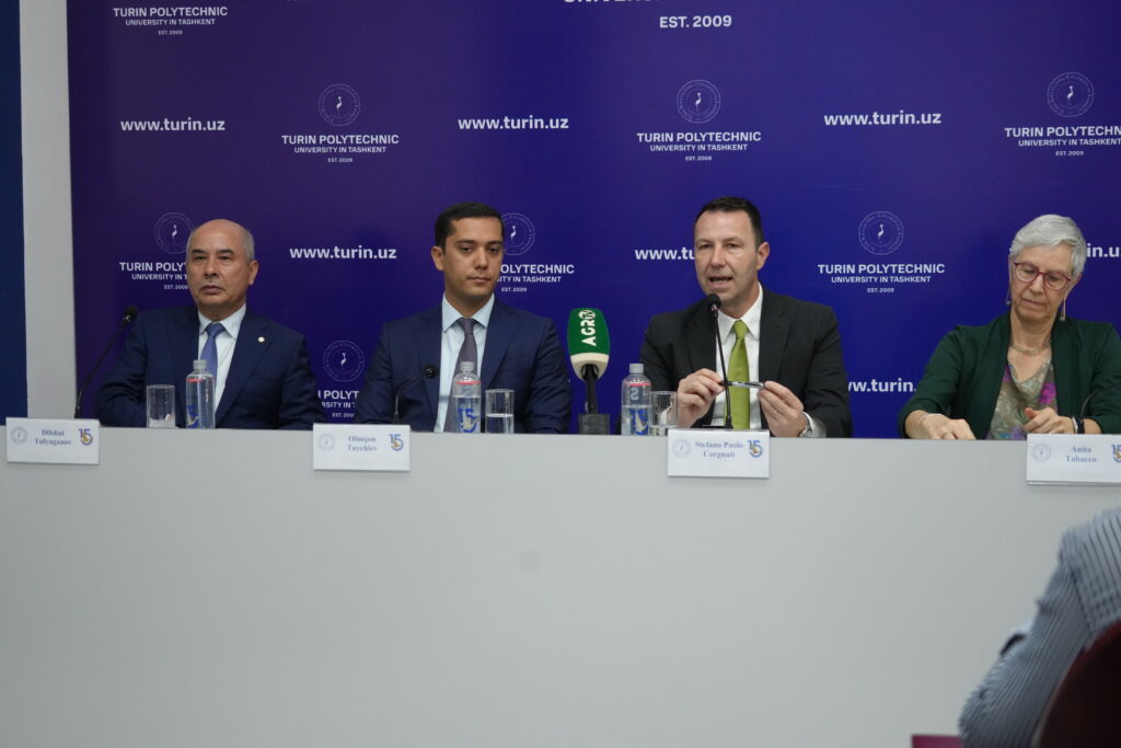 A press-tour was organized at the Turin Polytechnic University in ...